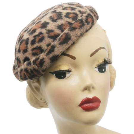 Small round leopard circle hat in 40s style